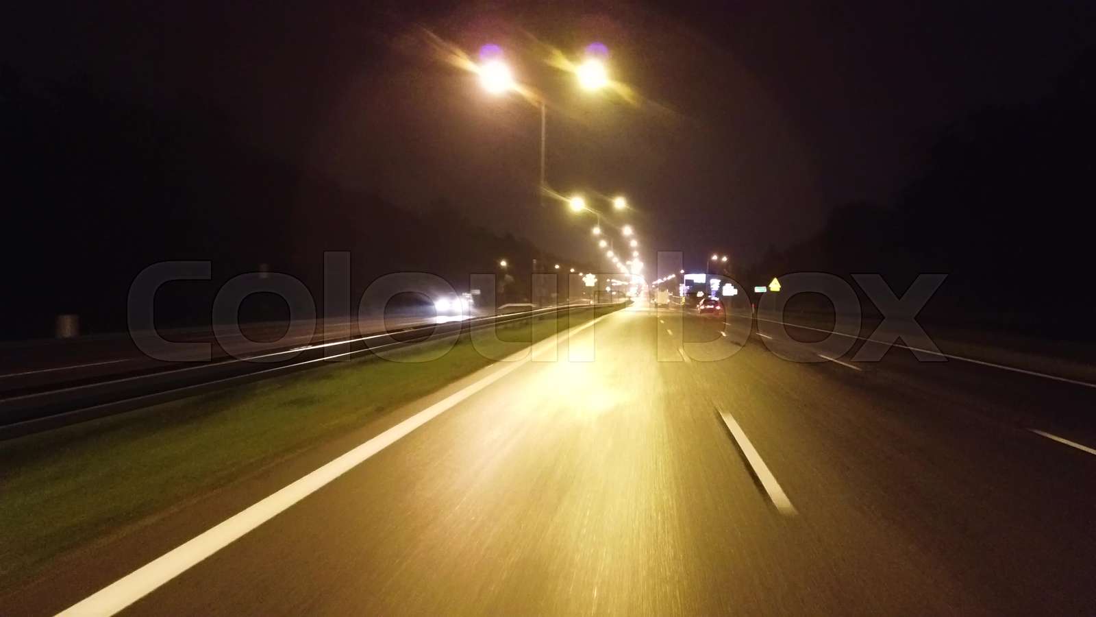 empty night road | Stock video | Colourbox