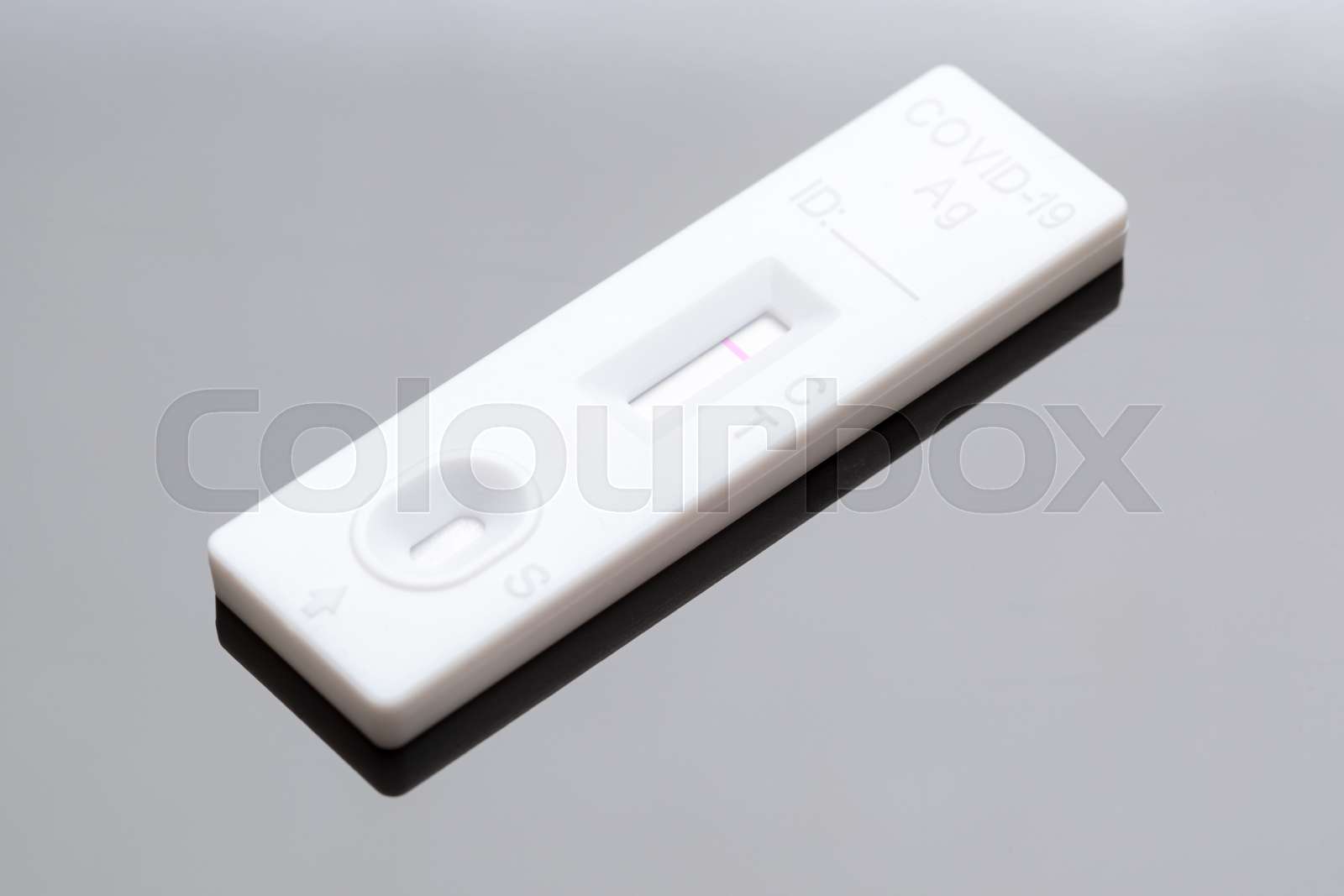 invalid result in sars-cov-2 rapid antigen test | Stock image | Colourbox