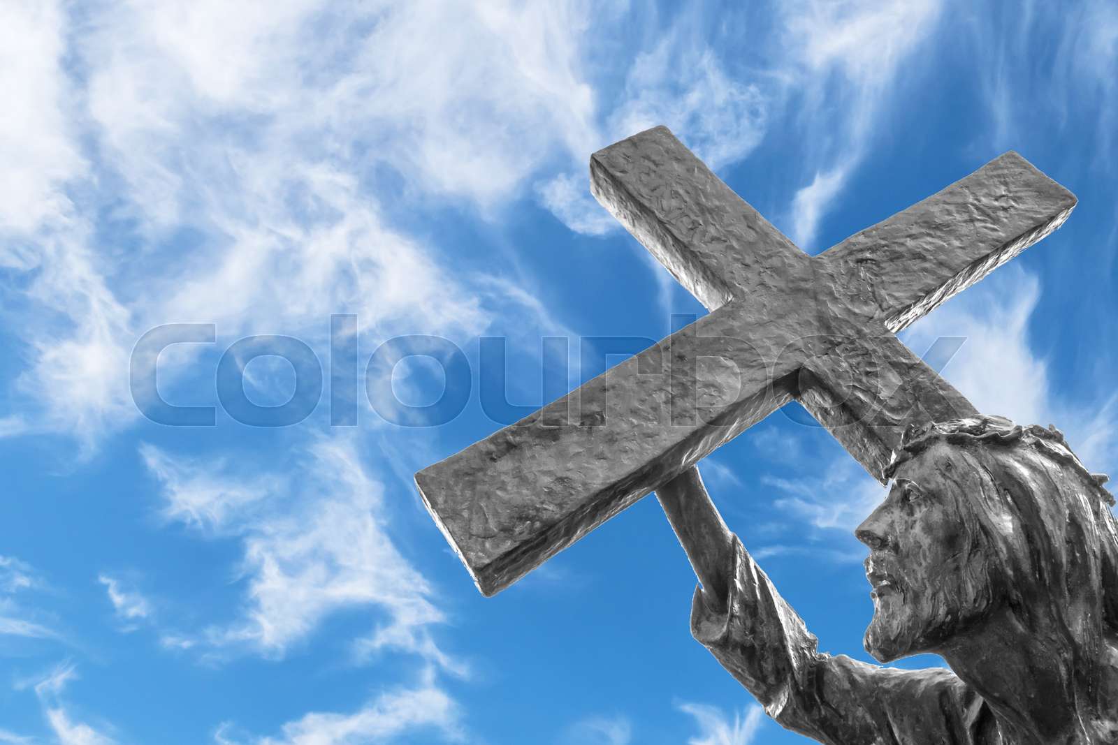 Jesus Carrying The Cross Statue