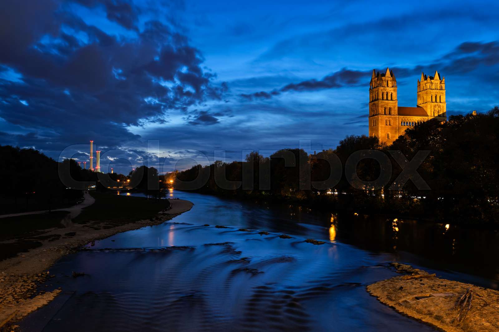 Isar river, park and St Maximilian church from Reichenbach Bridge ...