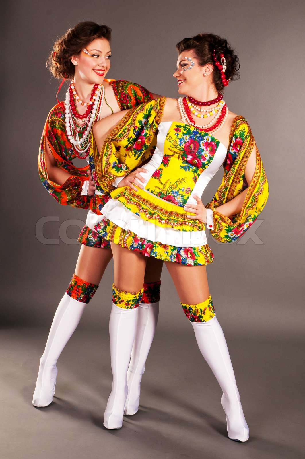 Ukrainische Mädchen, Mode, | Stock Bild | Colourbox