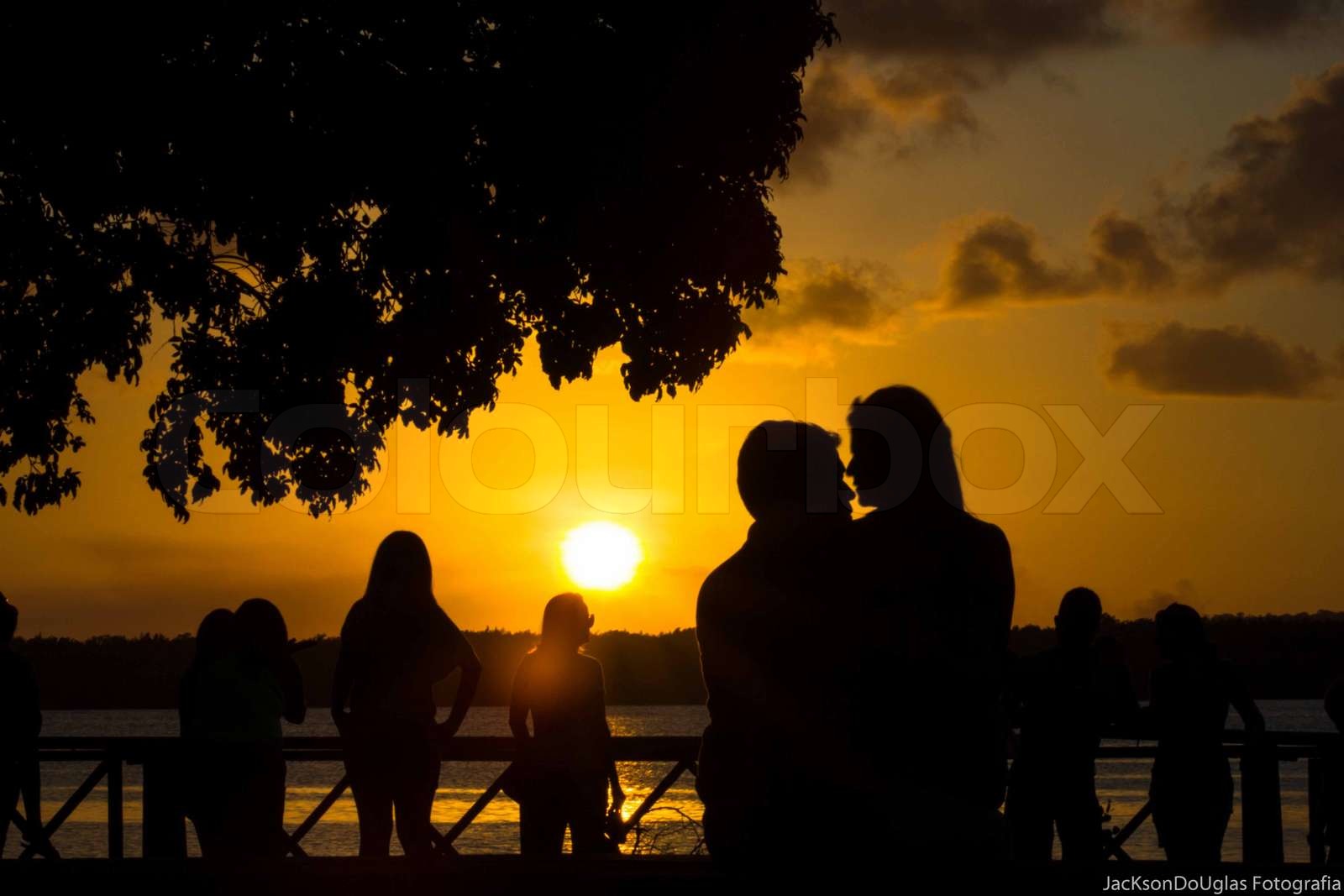 Amor ao por do sol | Stock image | Colourbox