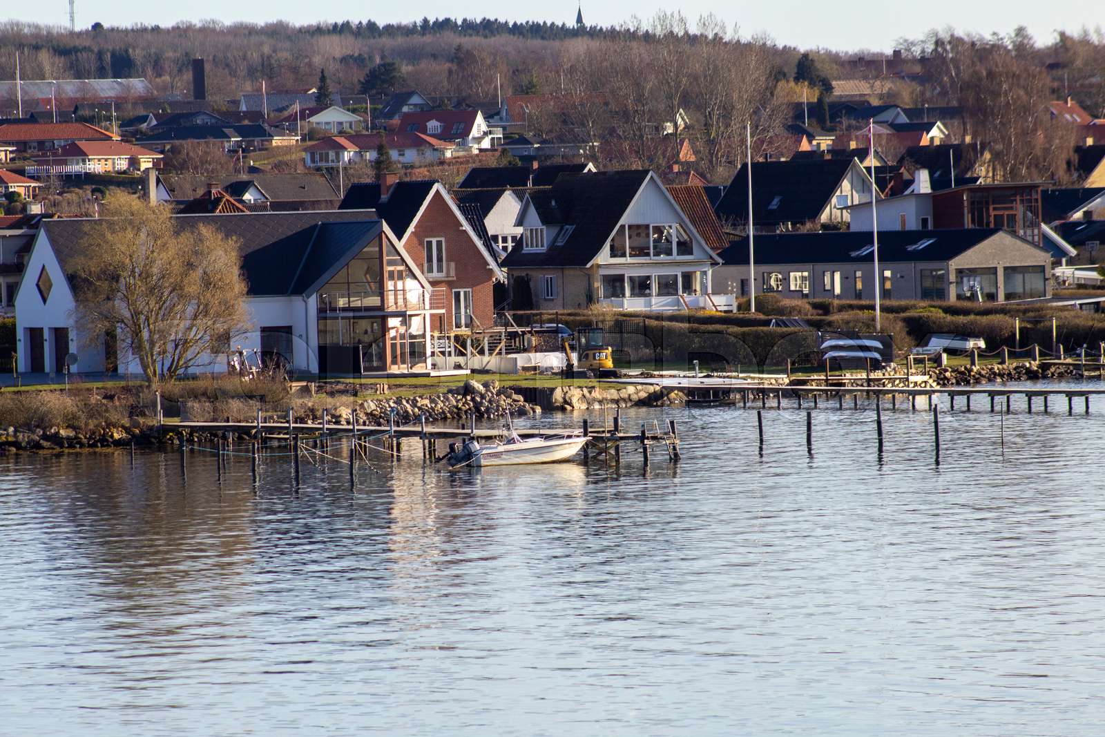 Svenborg havnefront med huse ned til vandet | Stock foto | Colourbox
