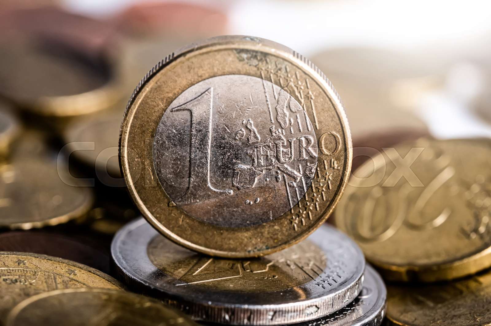 geld, kapital, reichtum | Stock Bild | Colourbox