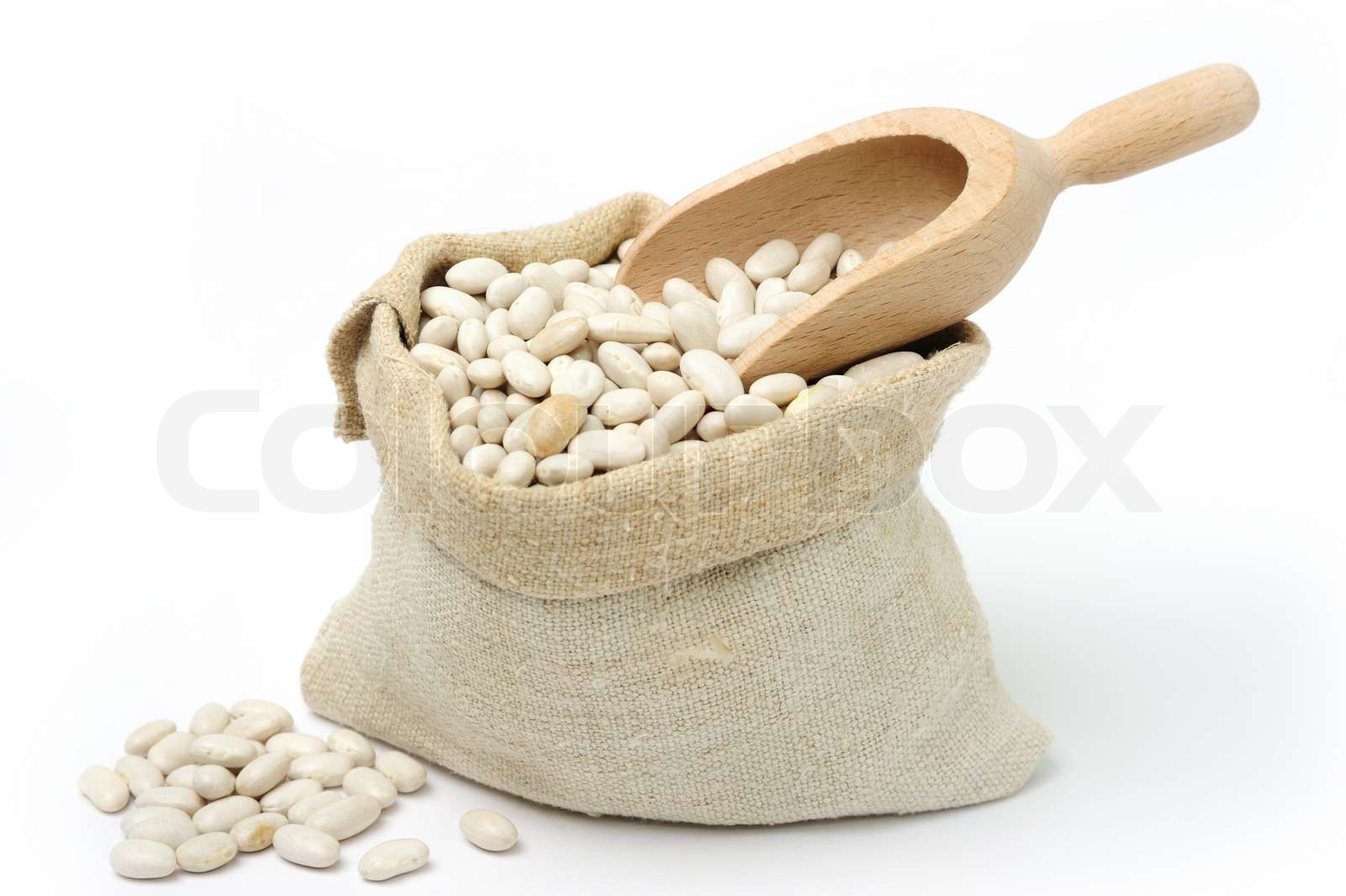 Weiße Bohnen in einem Sack | Stock Bild | Colourbox