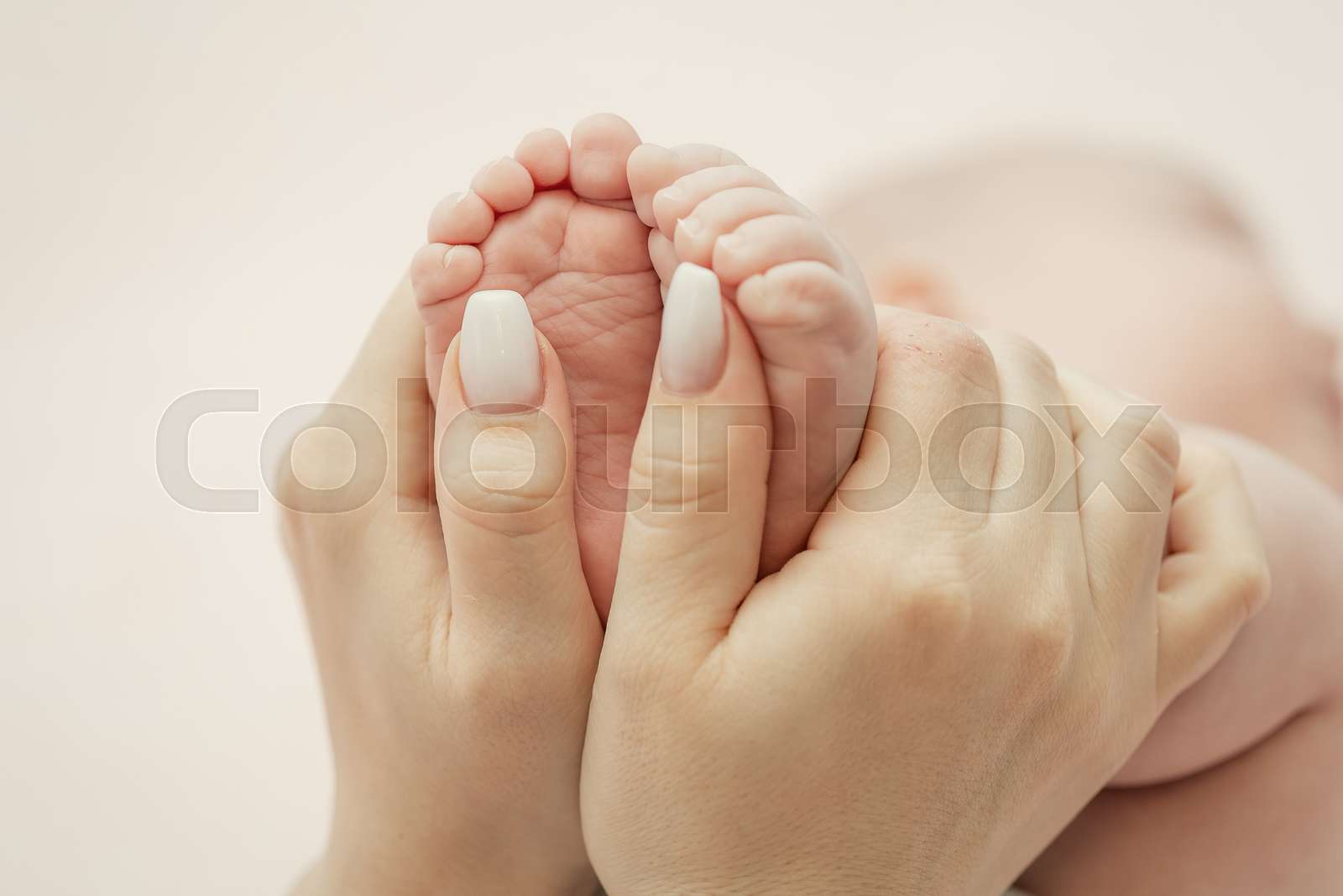 wenig, klein, baby | Stock Bild | Colourbox