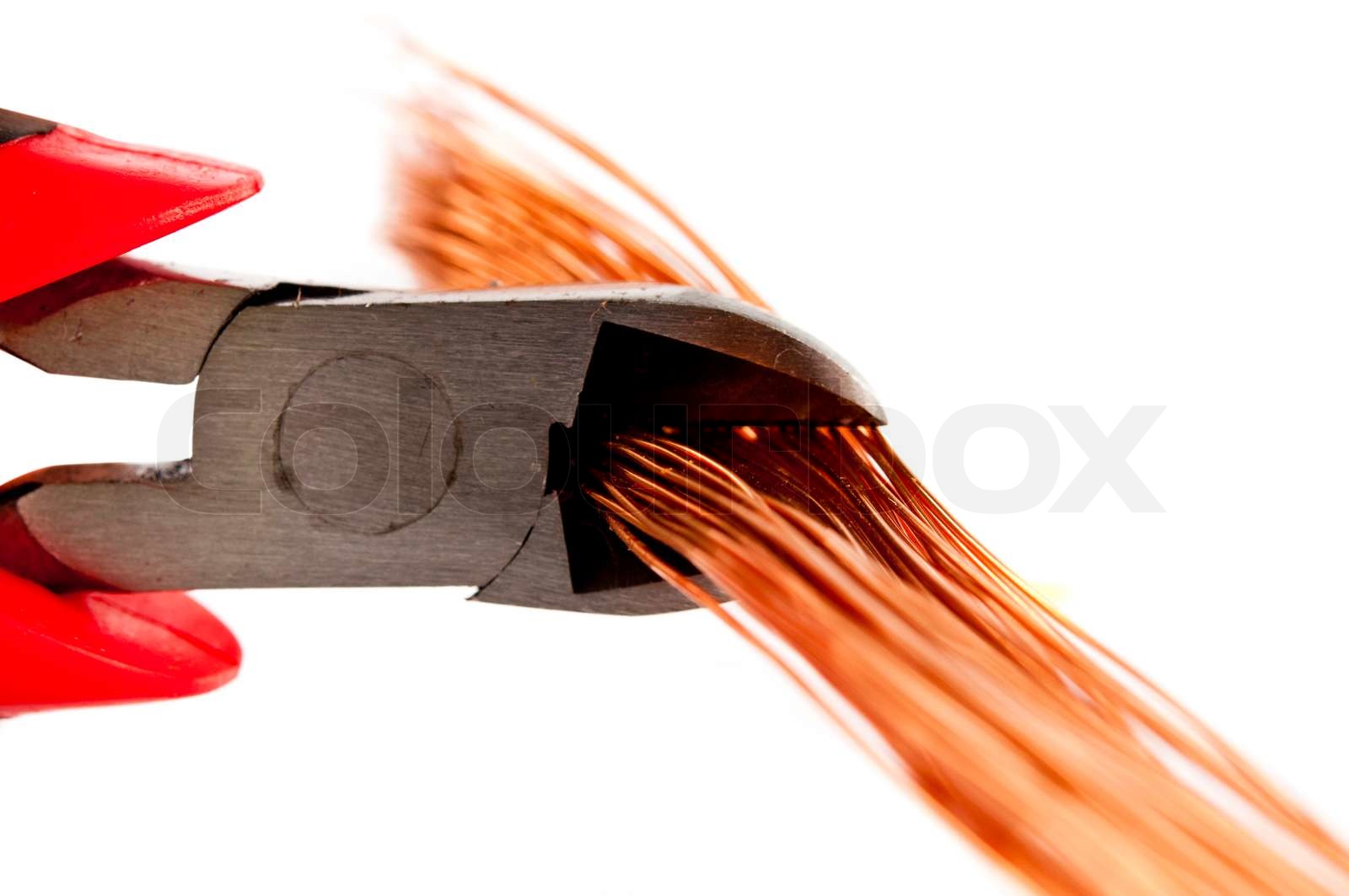 Draht mit einer Zange isoliert | Stock Bild | Colourbox