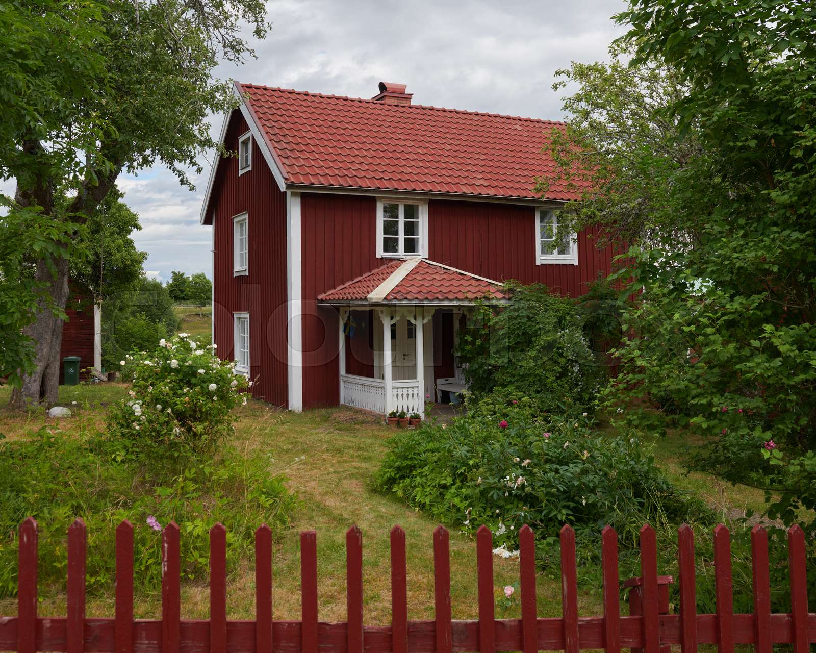 Sverige, svensk, hus, hytte, Småland, Skåne, træhus, svenskrød | Stock ...