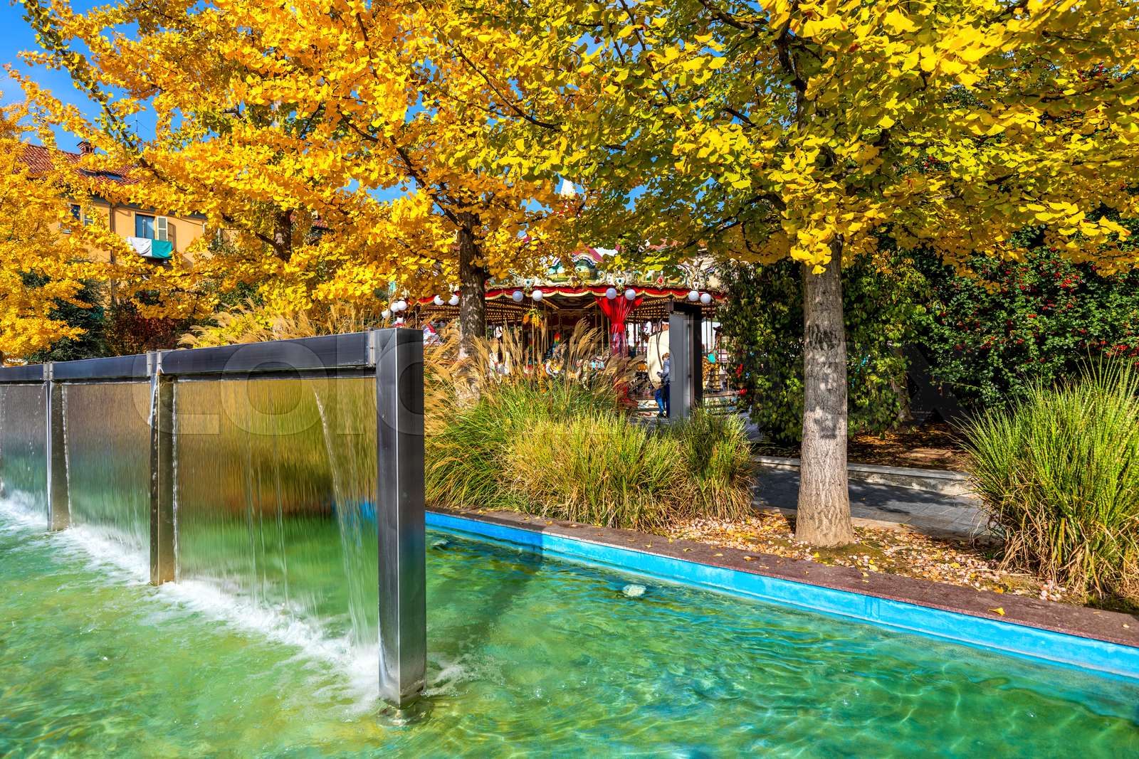 alba, turist, piemonte | Stock foto | Colourbox