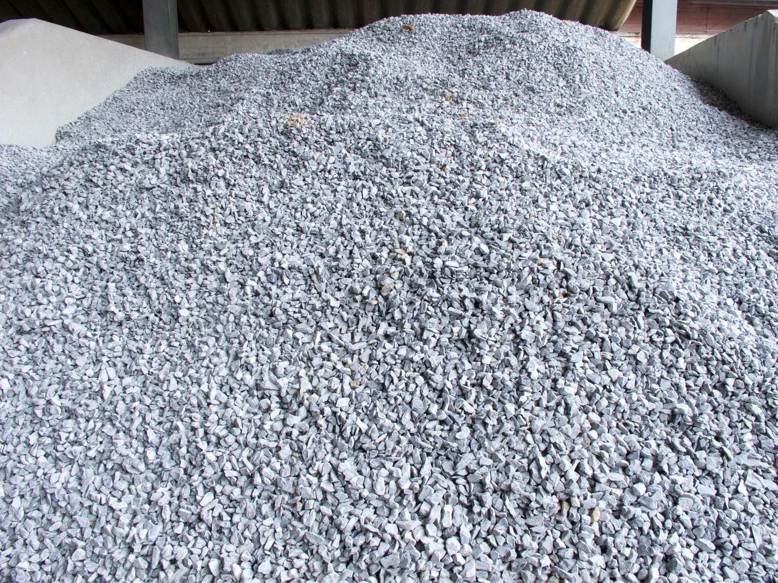 Pile Of Construction Gravel Stock Image Colourbox pile-of-construction-gravel-stock-image-colourbox