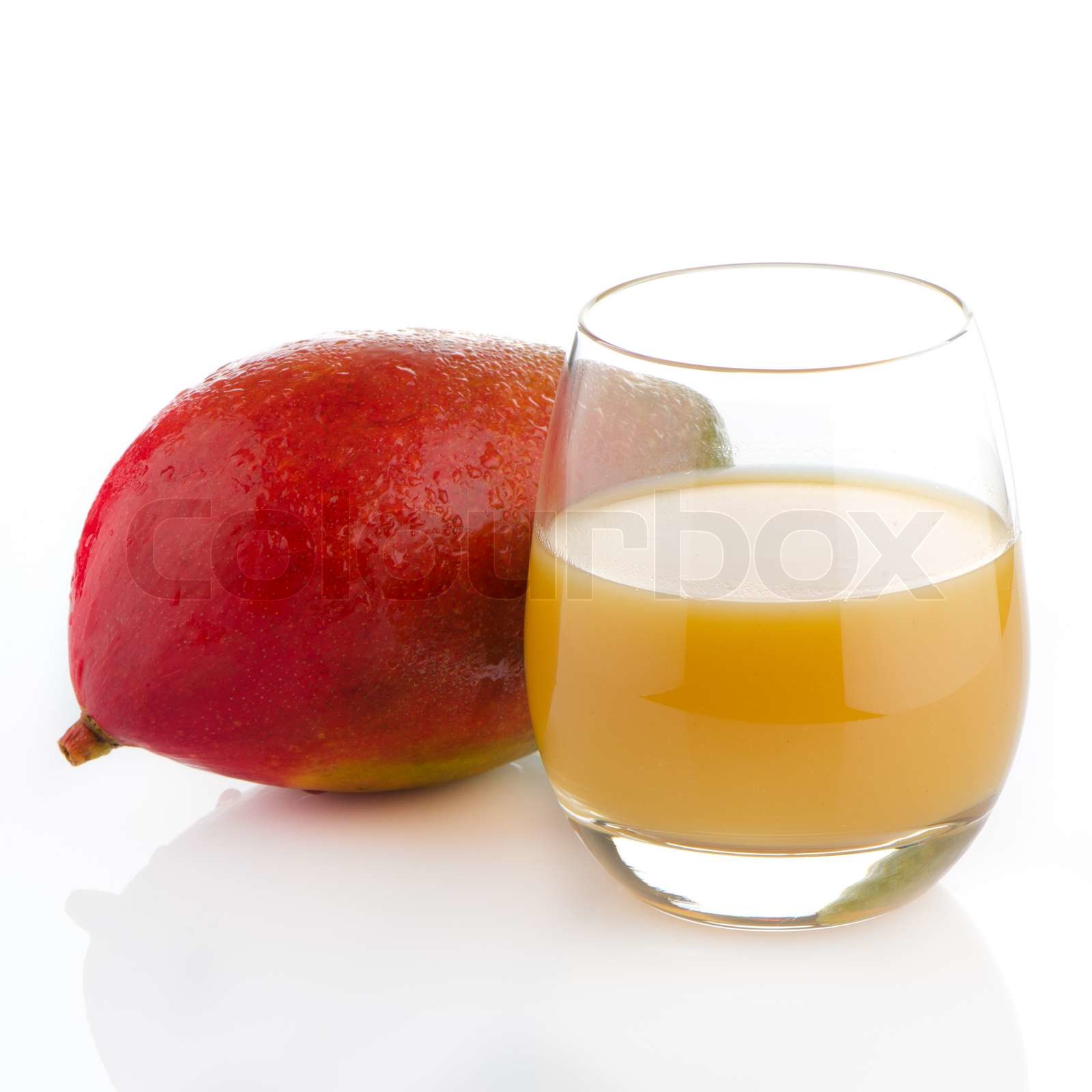 Frische Mango-Saft | Stock Bild | Colourbox