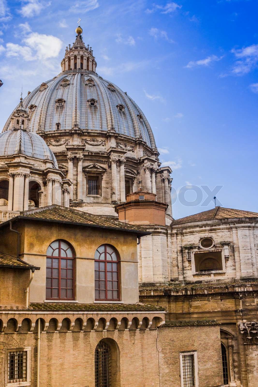 Petersdom in der Vatikanstadt in Rom, Italien | Stock Bild | Colourbox