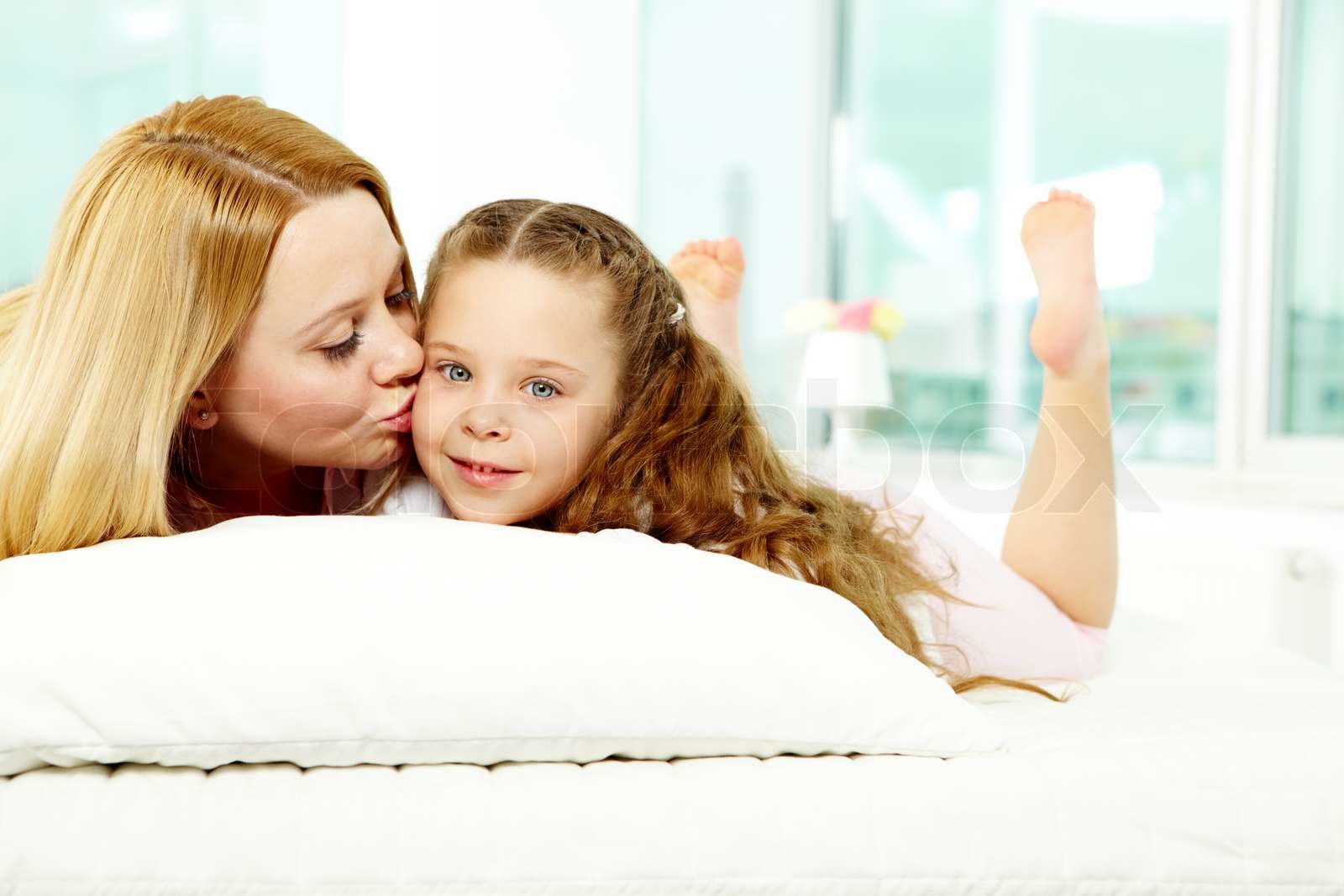 Mutterliebe | Stock Bild | Colourbox