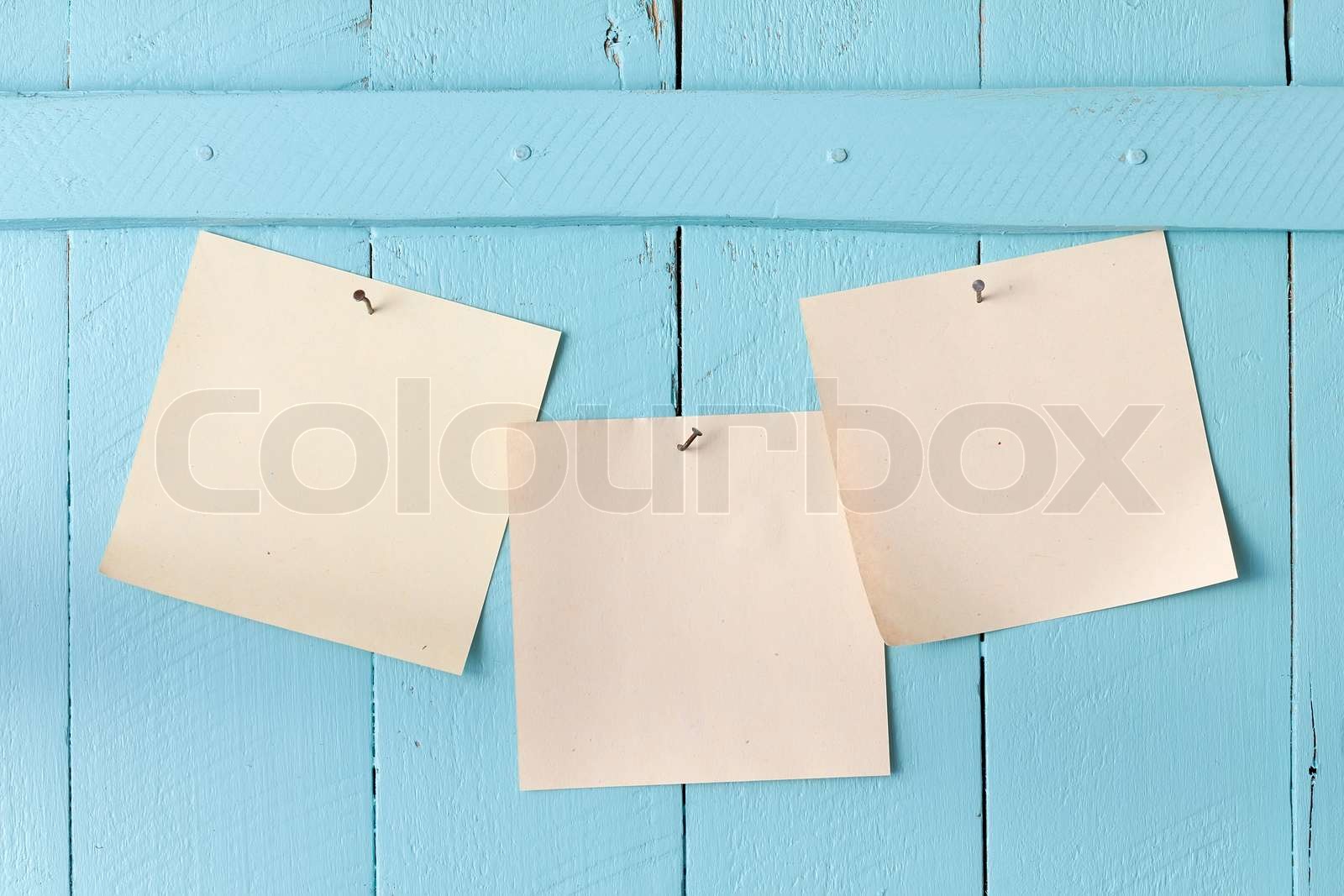Paper note on wall | Stock image | Colourbox