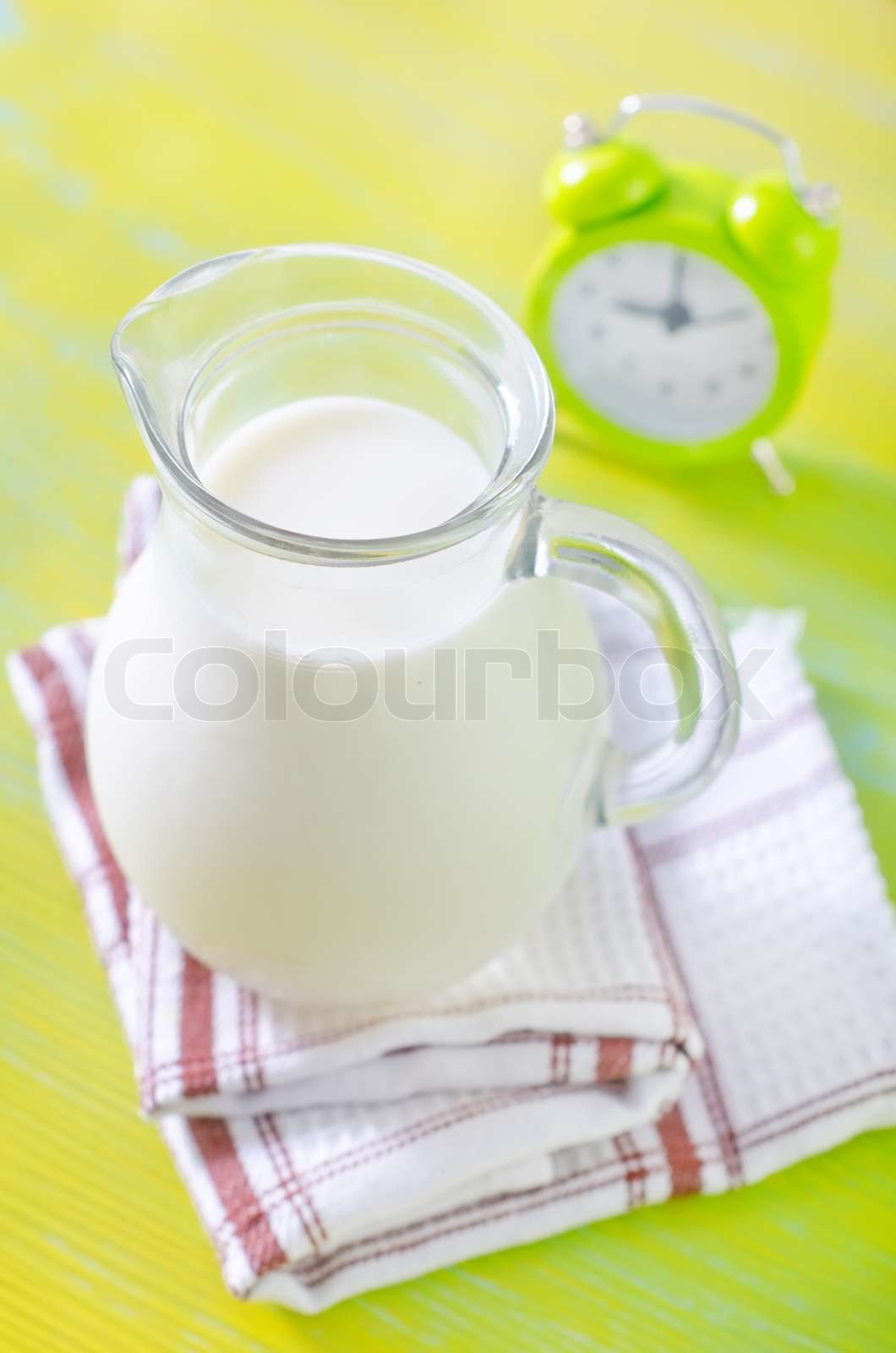 Milch | Stock Bild | Colourbox