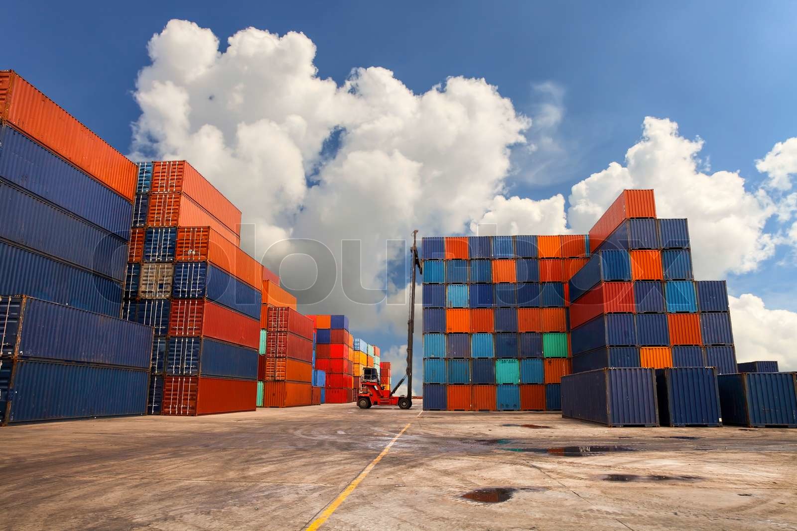 Container | Stock Bild | Colourbox