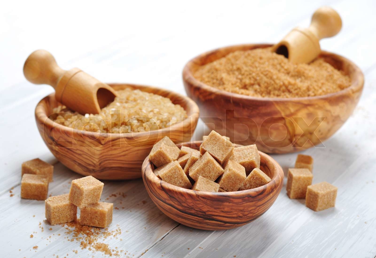 brunt og hvidt sukker | Stock foto | Colourbox
