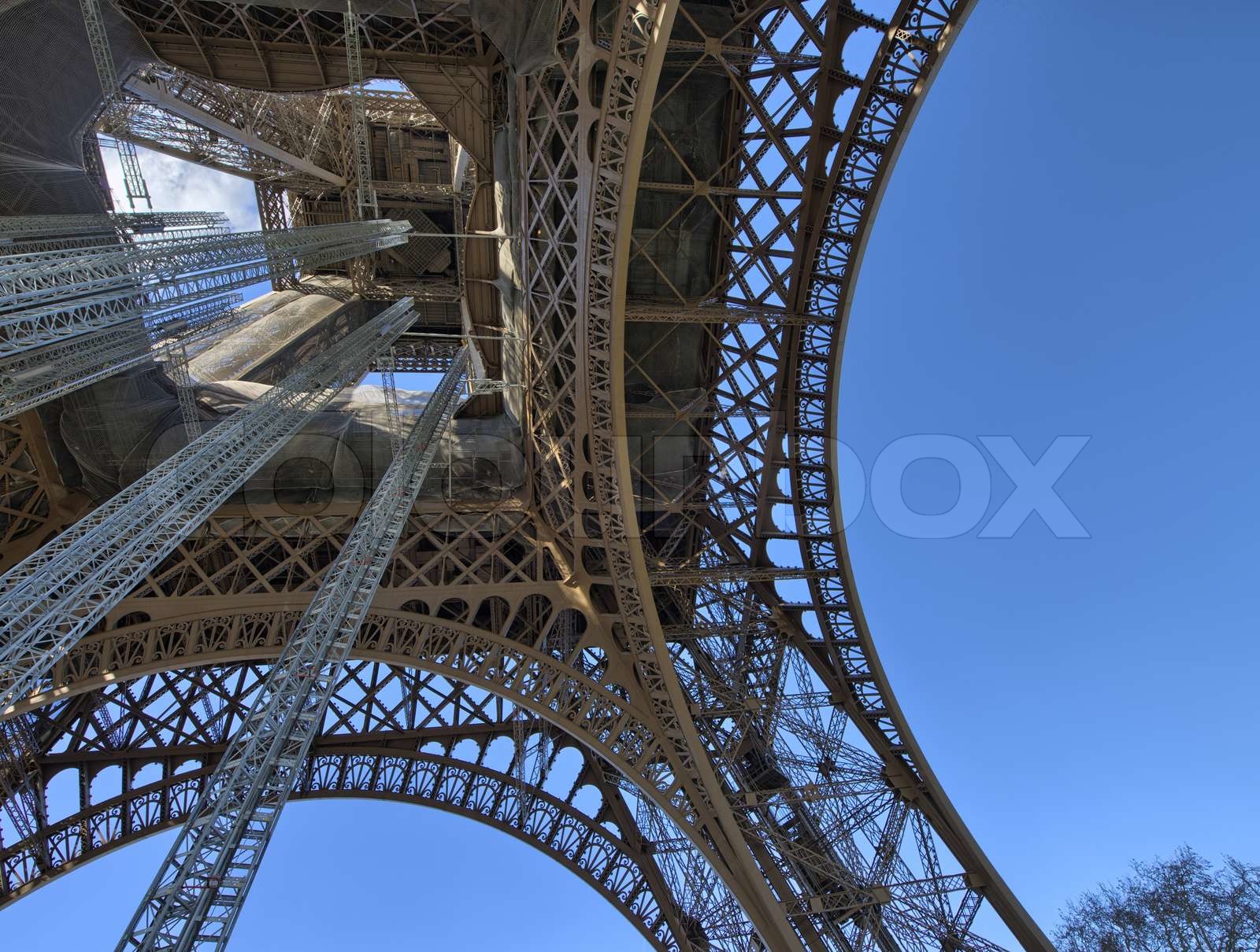 Paris Der Eiffelturm im Winter La Tour Eiffel | Stock Bild | Colourbox