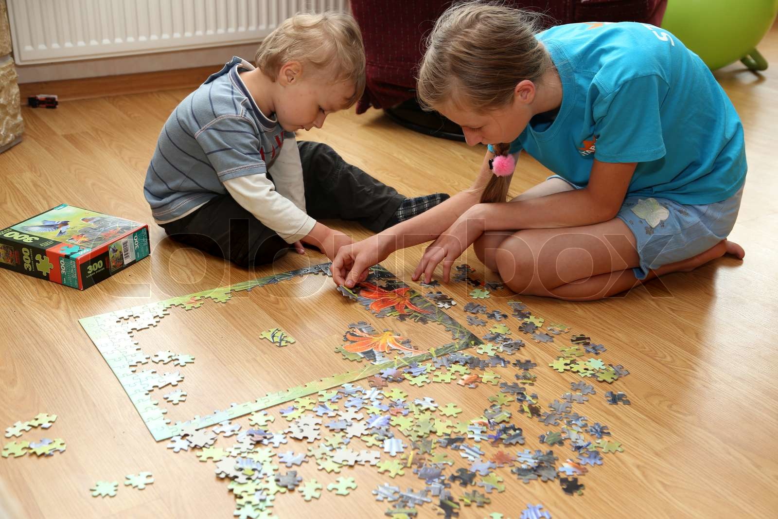 Puzzle | Stock Bild | Colourbox