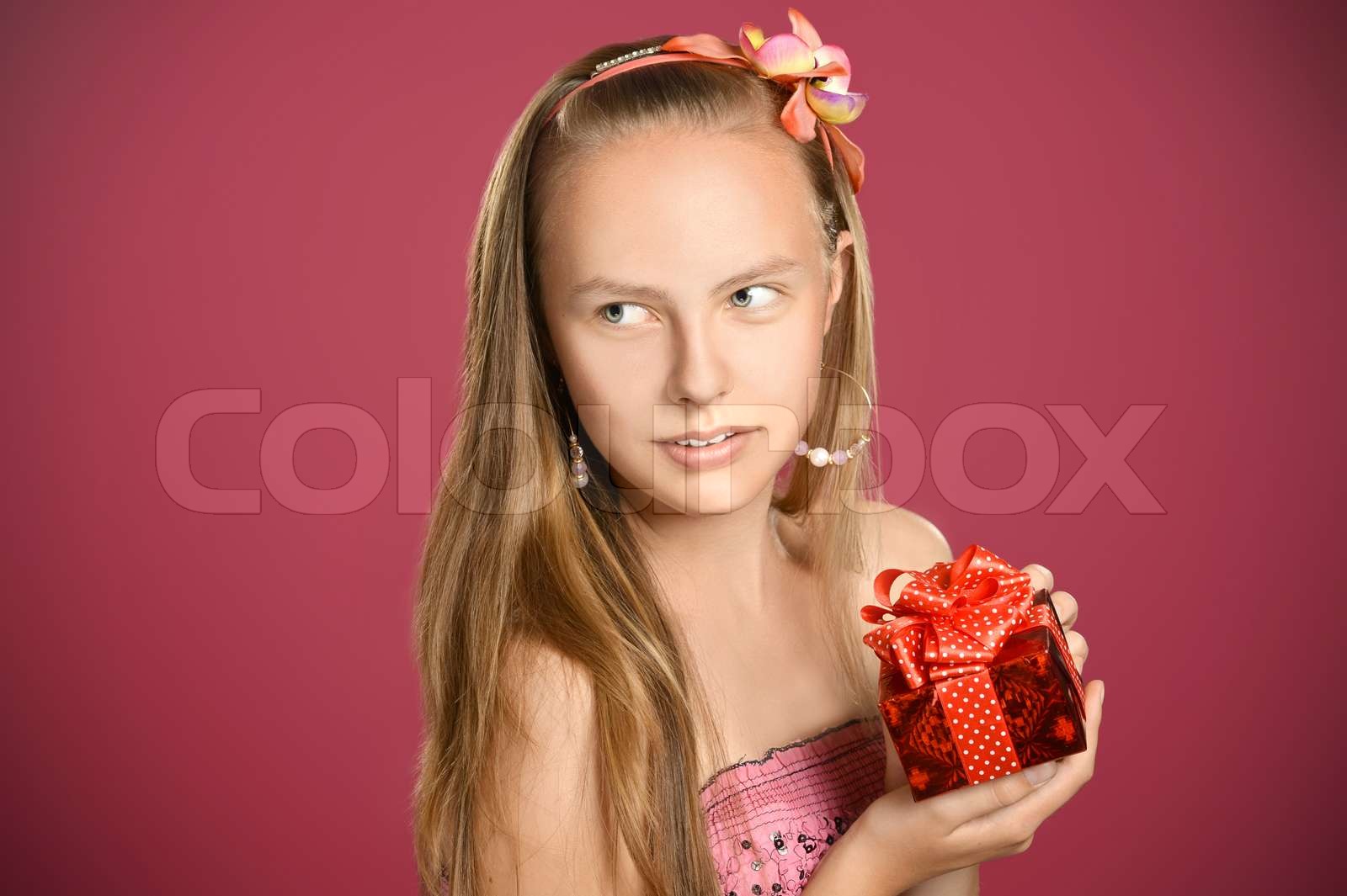 cute teen Mädchen | Stock Bild | Colourbox