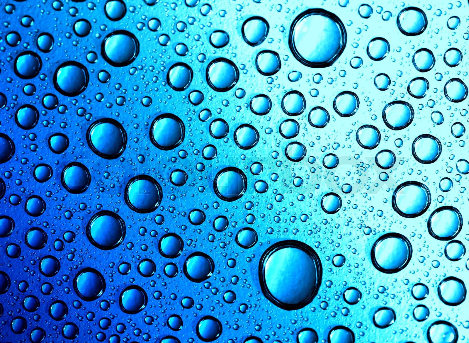 Wassertropfen | Stock Bild | Colourbox