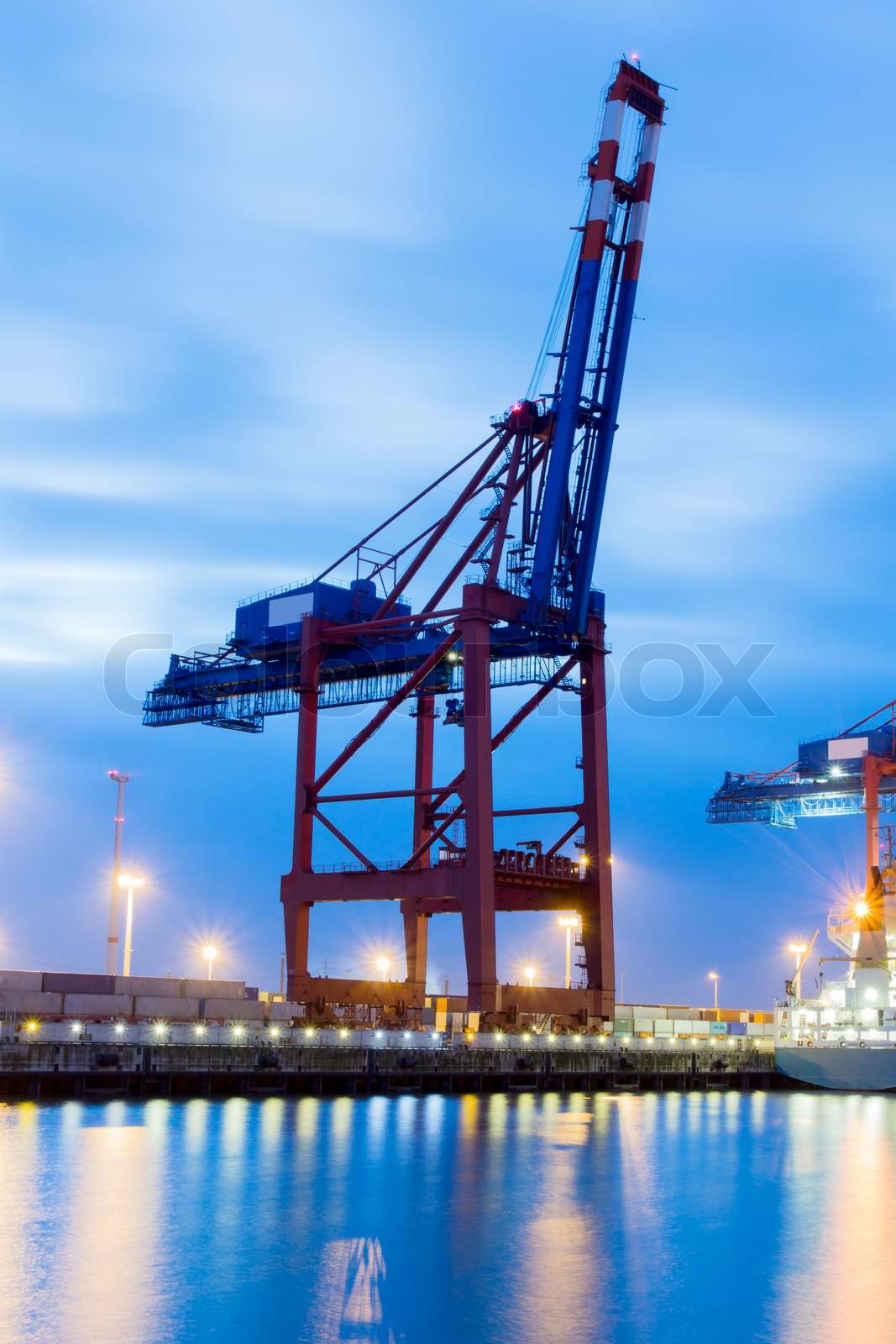 Kontainerkran - Container kran | Stock foto | Colourbox