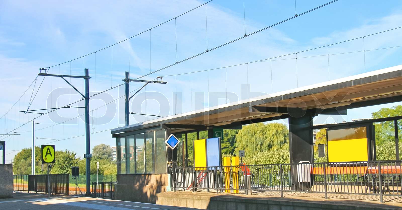 Perron provincial railway station | Stock image | Colourbox