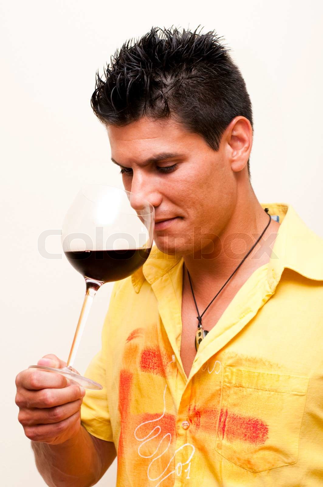 Wein trinken | Stock Bild | Colourbox