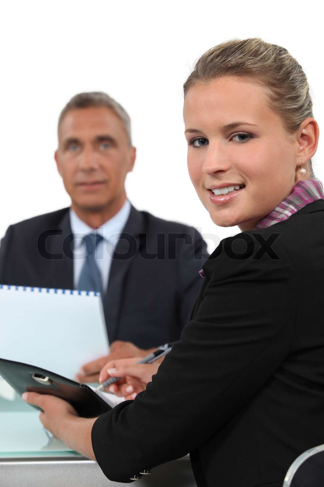 Kolleginnen und Kollegen arbeiten an einem Projekt | Stock Bild | Colourbox