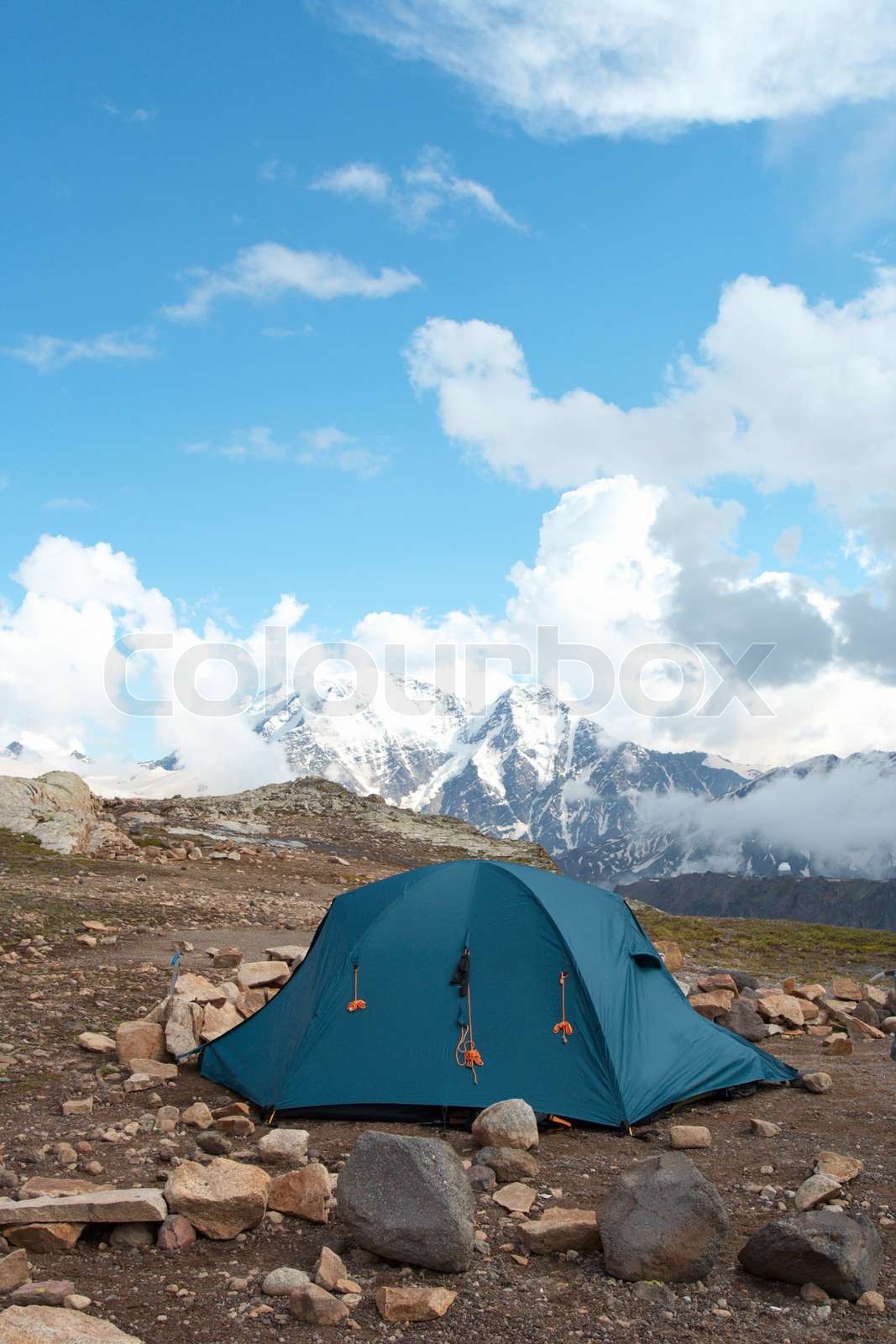 Zelt | Stock Bild | Colourbox