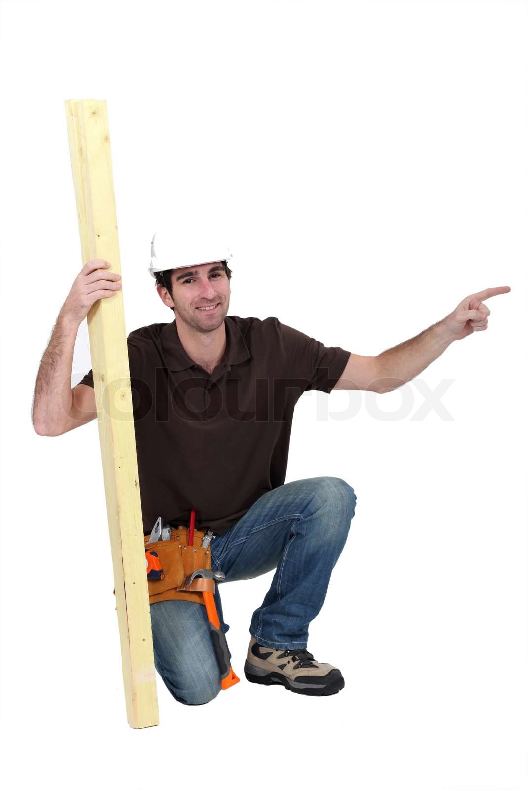 Handwerker mit Holz | Stock Bild | Colourbox