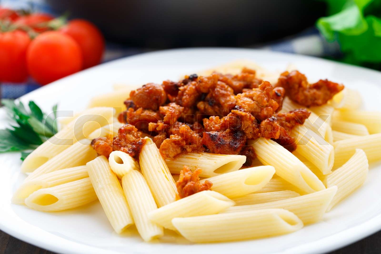 Pasta mit Bolognese-Sauce | Stock Bild | Colourbox