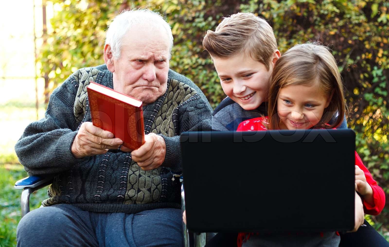 Convincing children to read | Stock image | Colourbox