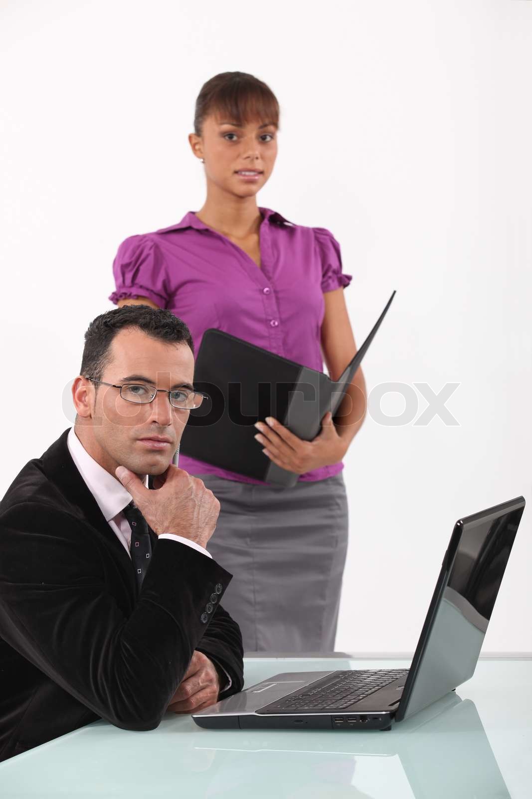 Business-Profis bei der Arbeit | Stock Bild | Colourbox