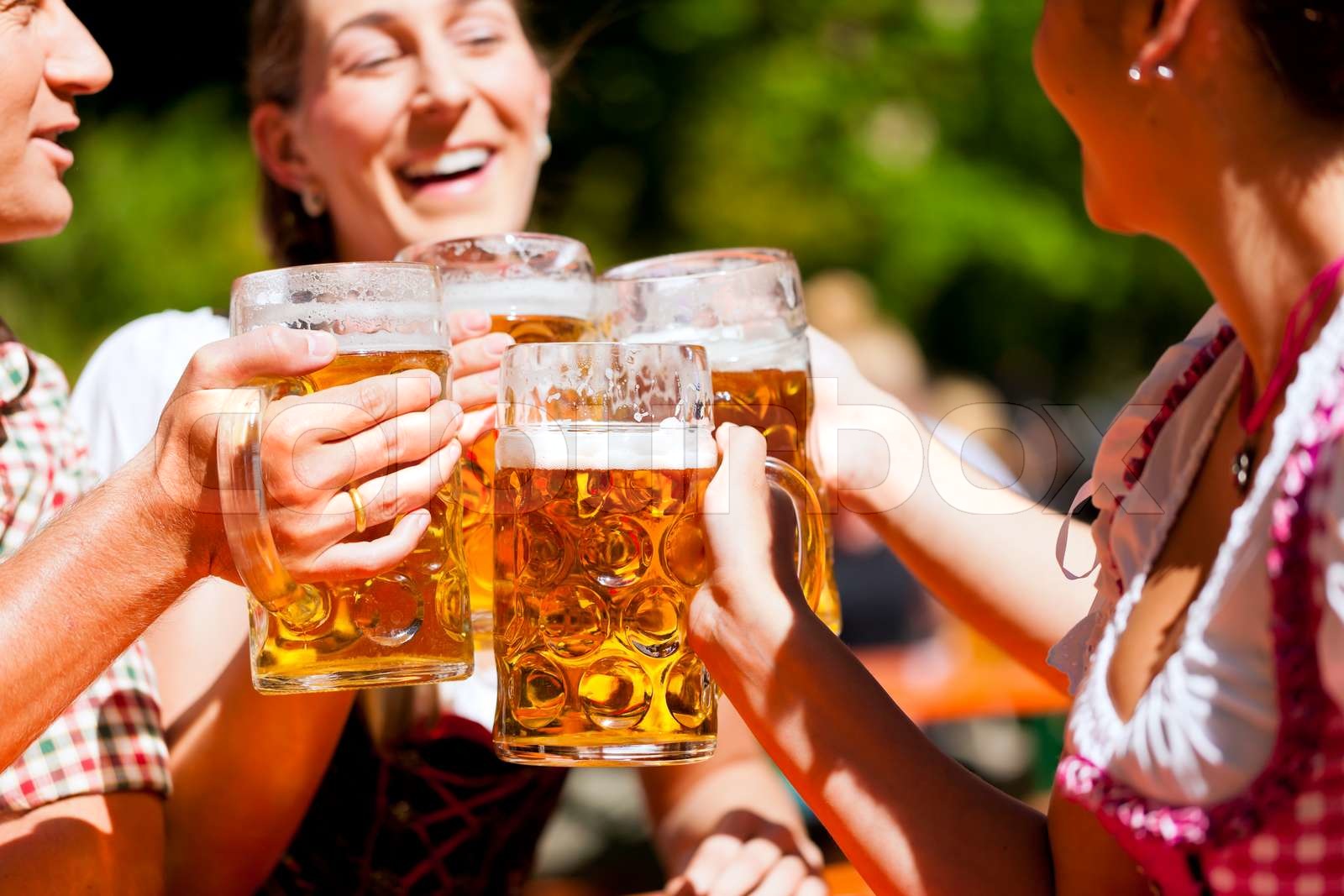 bier, trinken, sommer | Stock Bild | Colourbox