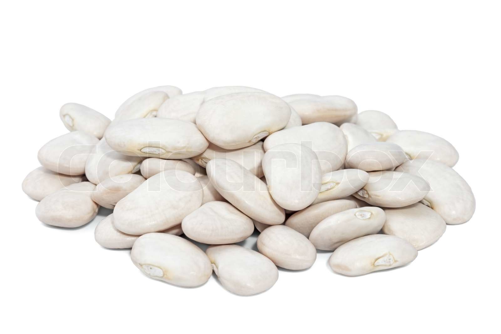 Haufen Limabohne isoliert auf weißem Hintergrund. | Stock Bild | Colourbox