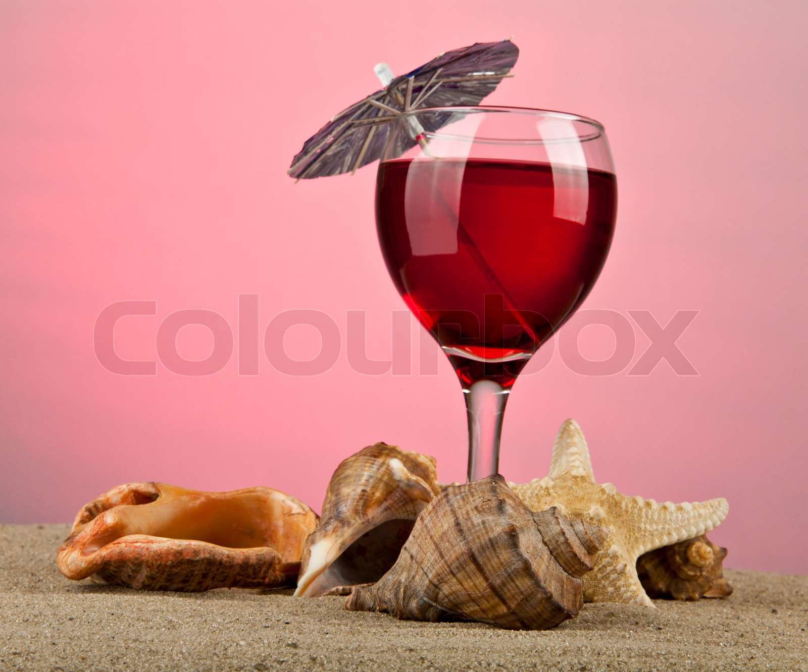 Glas Wein | Stock Bild | Colourbox