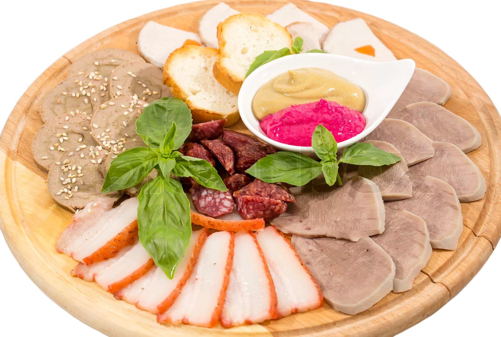 Fleischteller mit mehreren Arten von Würsten | Stock Bild | Colourbox