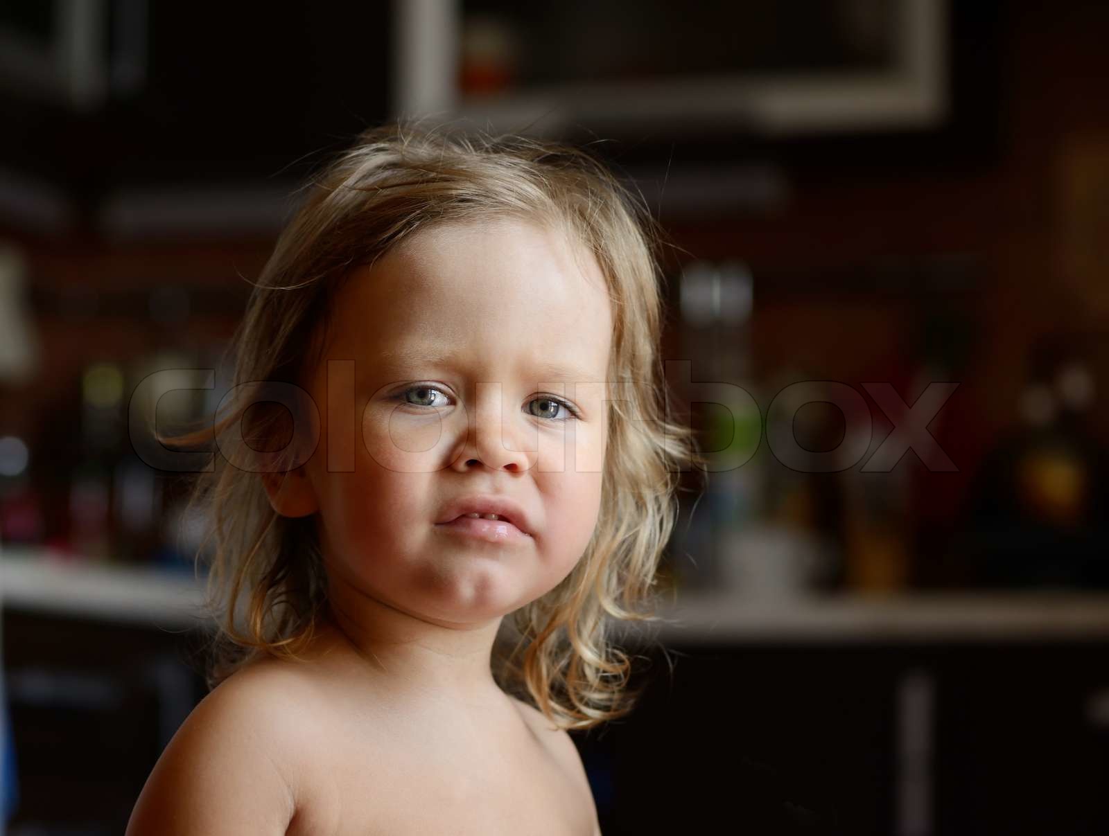 traurig Kleinkind | Stock Bild | Colourbox