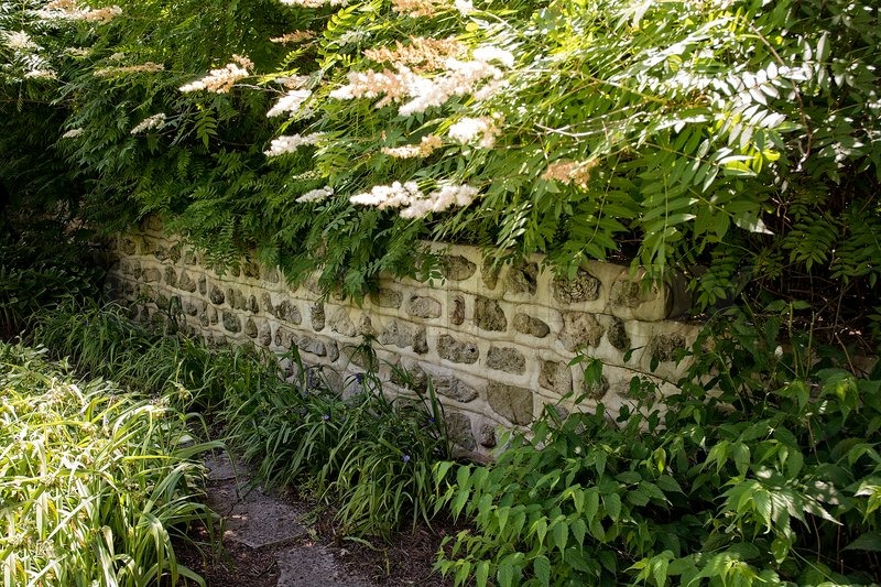 Spannende Gartenmauer Verputzt Bilder Bild