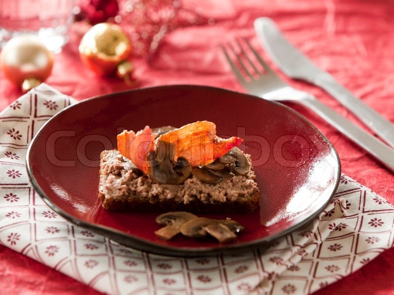Dansk smørrebrød med lun leverpostej, ... | Stock foto | Colourbox