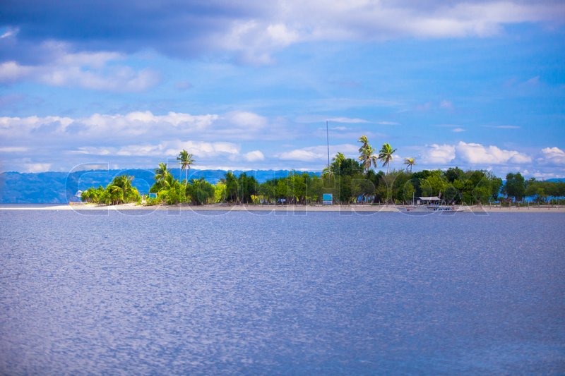 Uninhabited tropical island in the open ... | Stock image | Colourbox