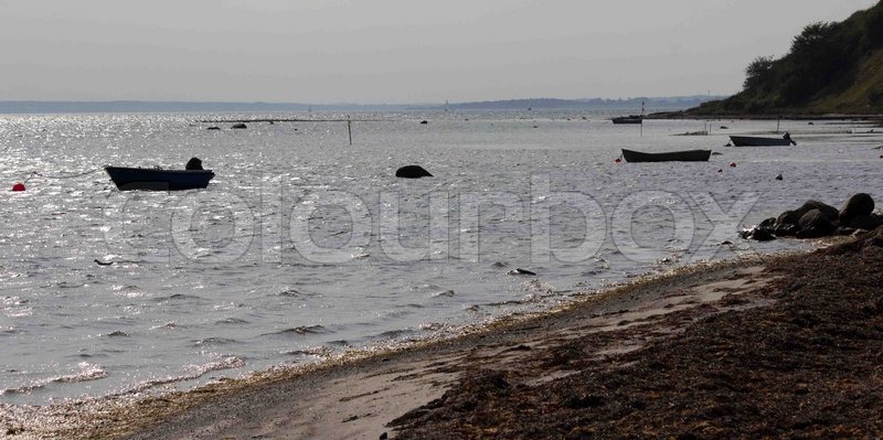 Udsigten ud over havet en stille ... | Stock foto | Colourbox