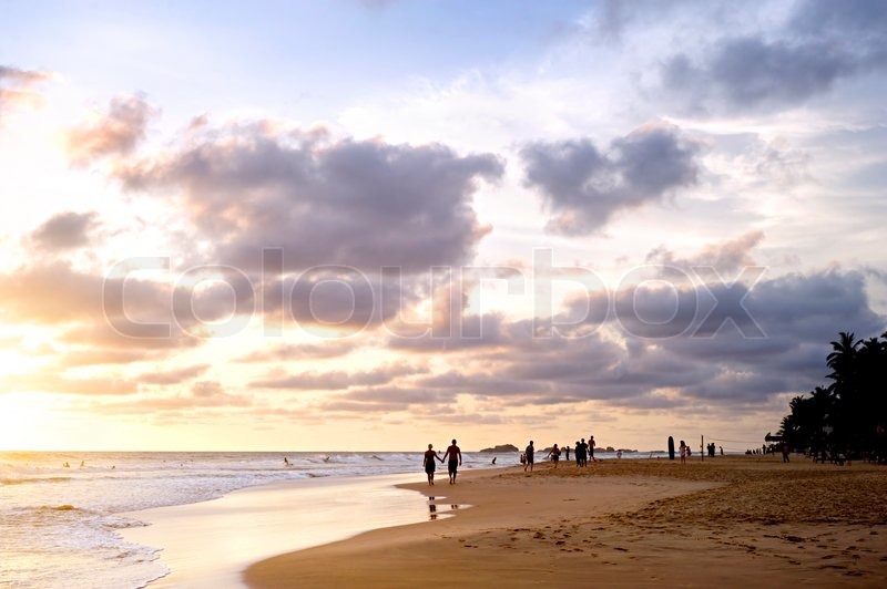 Menschen auf dem Meer Strand bei ... | Stock Bild | Colourbox