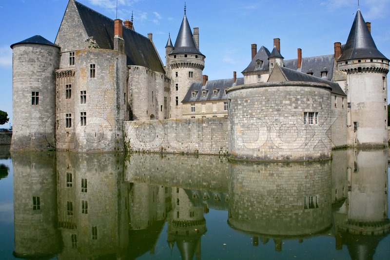 Loudun Medieval Castles France Castle / Château De Bagnac, France