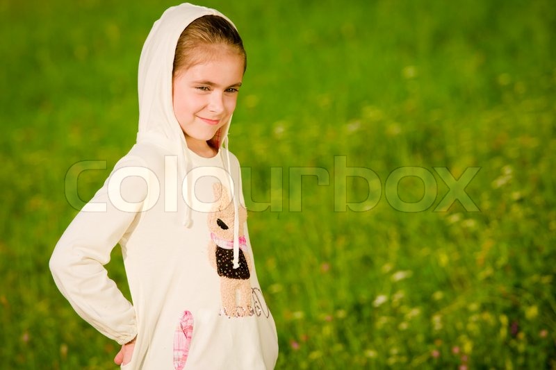 Kleines Mädchen | Stock Bild | Colourbox