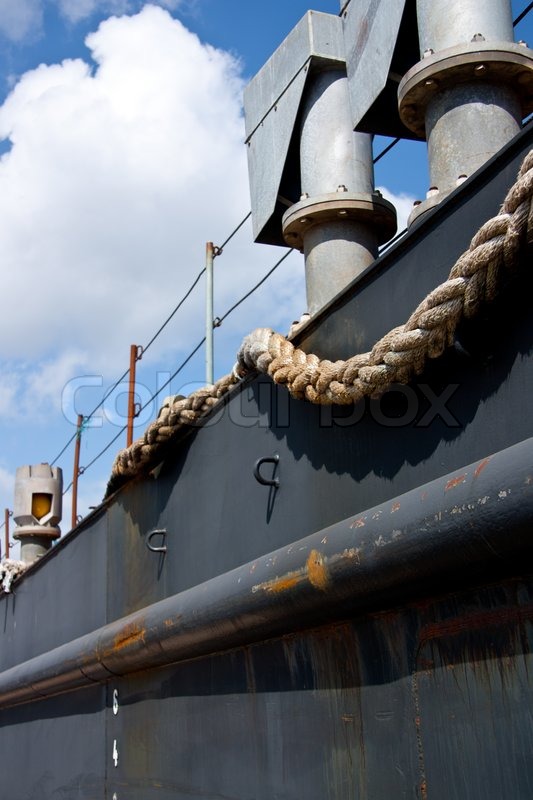 Ship gunwale thick rope blue sky | Stock image | Colourbox
