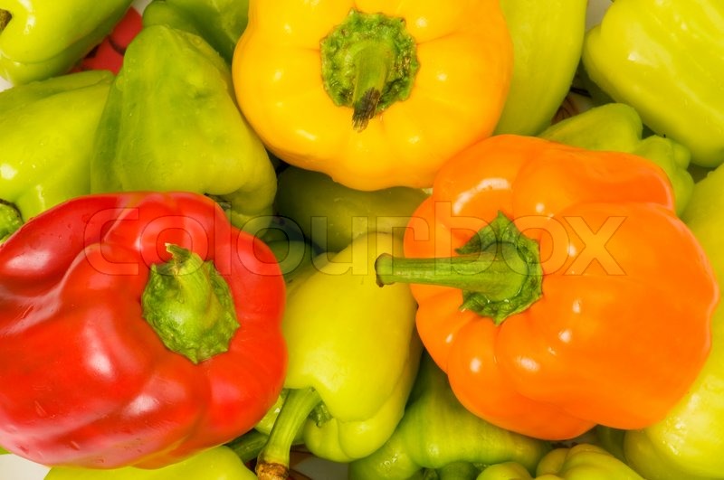 Paprika angeordnet auf dem Markt stehen | Stock Bild | Colourbox