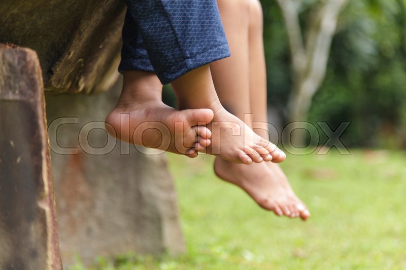 Kids Bare Feet