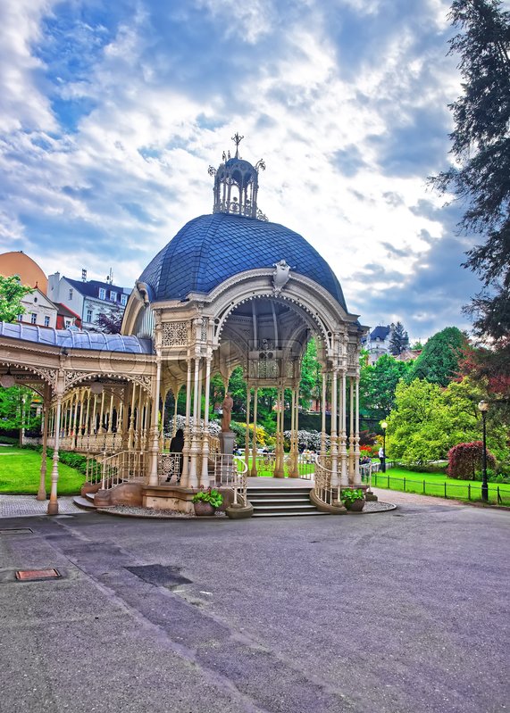 Park Colonnade with wooden arbor of ... | Stock Photo | Colourbox